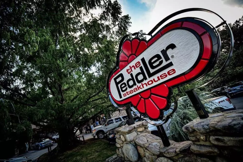 4 Things Kids Love About The Peddler Steakhouse